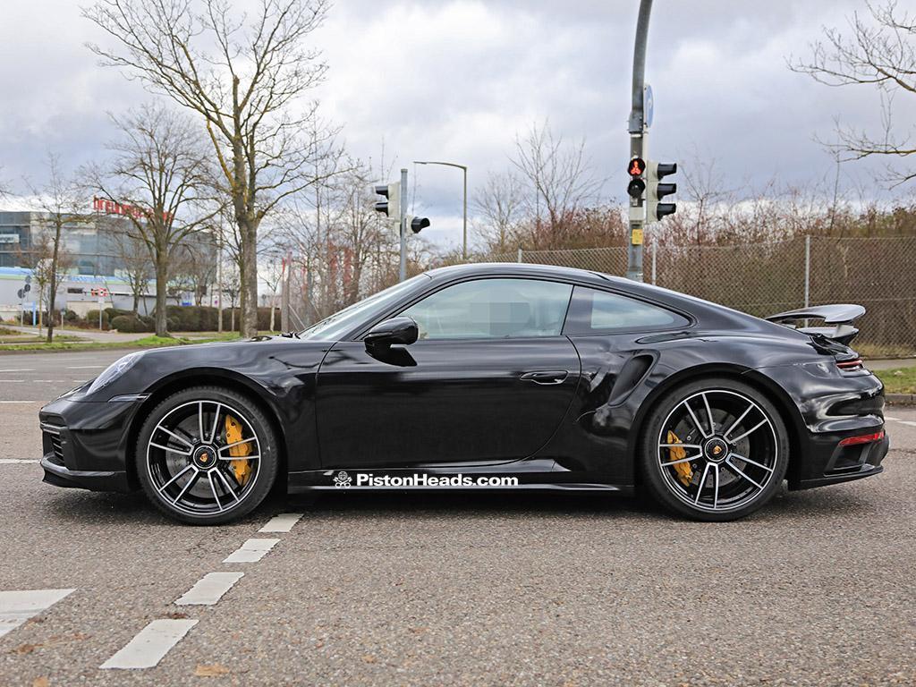 RE: New Porsche 911 Turbo wings into view - Page 1 - General Gassing ...